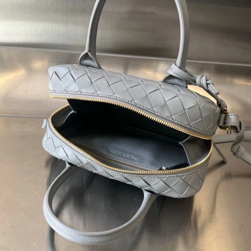 Factory-made Bottega Veneta Top Handle Bags