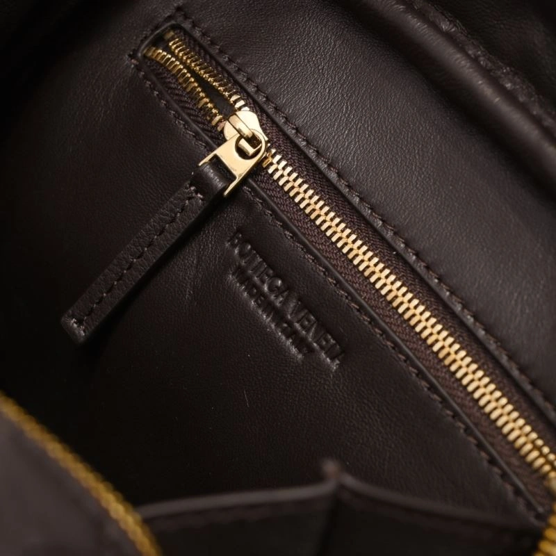 Exact replica Bottega Veneta Top Handle Bags