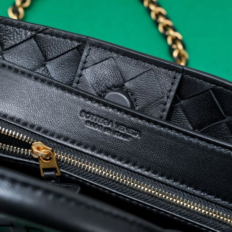 Inexpensive Bottega Veneta Top Handle Bags