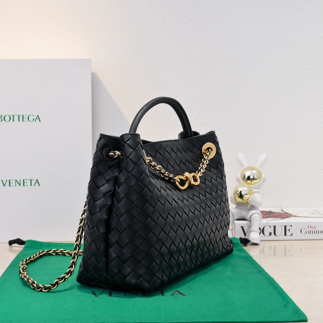 Accurate model Bottega Veneta Top Handle Bags