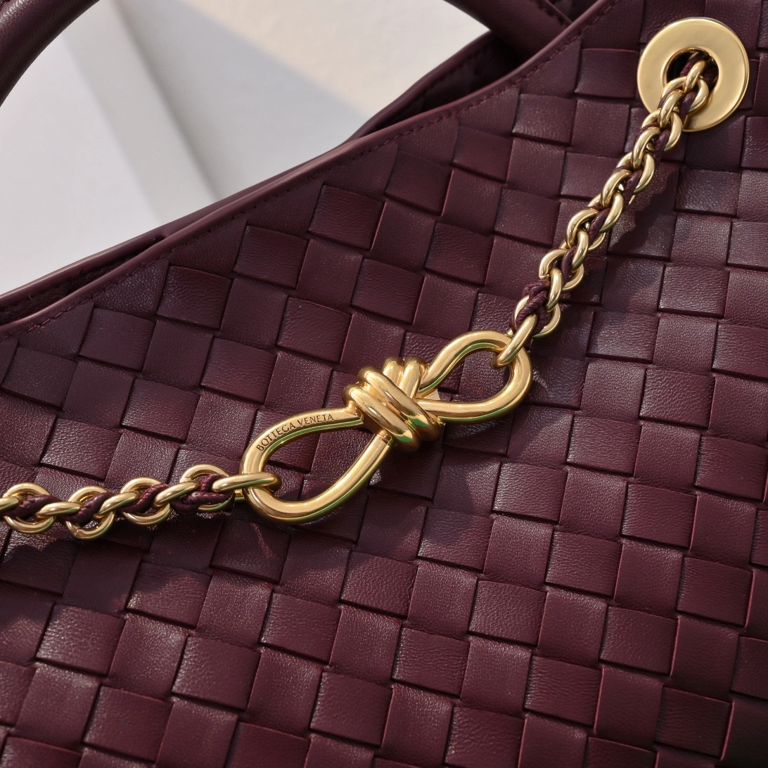 Brand-authenticated Bottega Veneta Top Handle Bags
