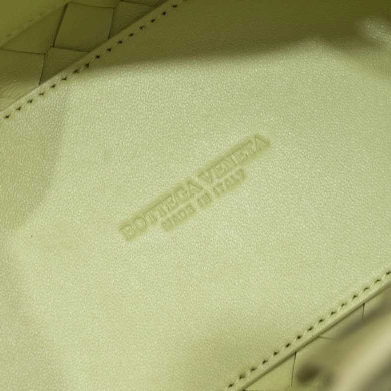 Inexpensive Bottega Veneta Top Handle Bags