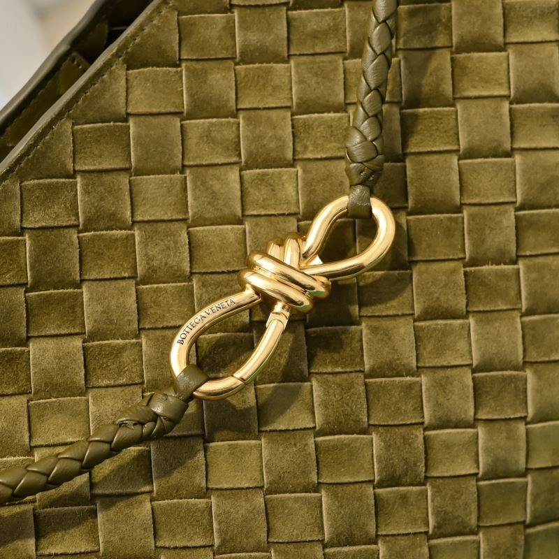 Accurate model Bottega Veneta Top Handle Bags