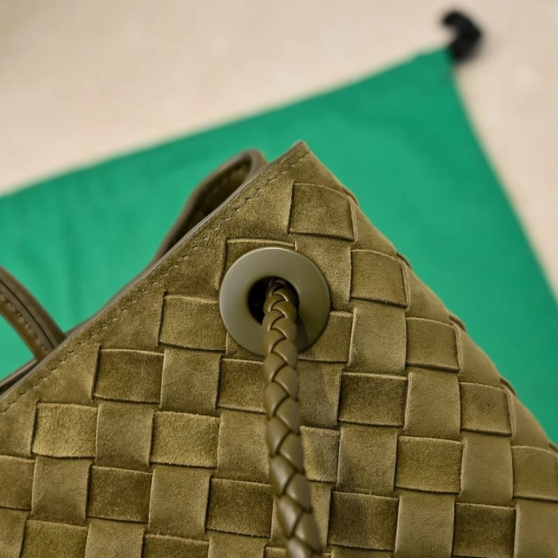 Accurate model Bottega Veneta Top Handle Bags