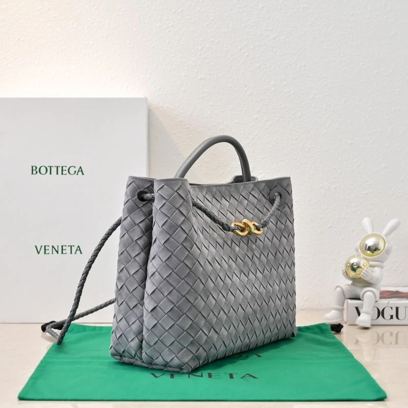 Brand-authenticated Bottega Veneta Top Handle Bags