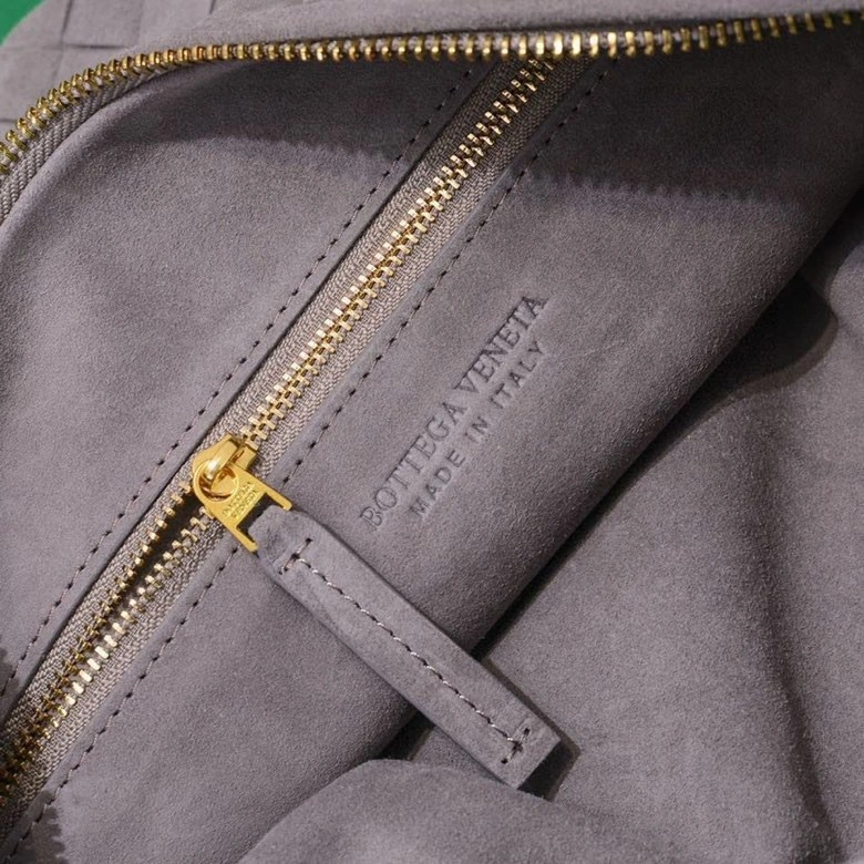 Factory-made Bottega Veneta Top Handle Bags