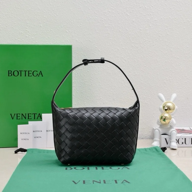 Discounted Bottega Veneta Top Handle Bags