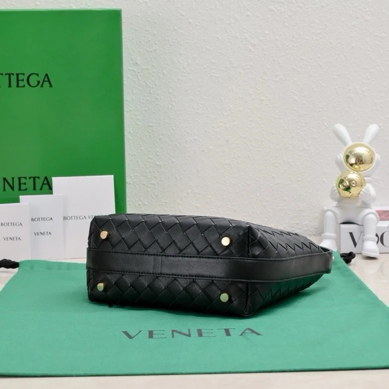 Discounted Bottega Veneta Top Handle Bags
