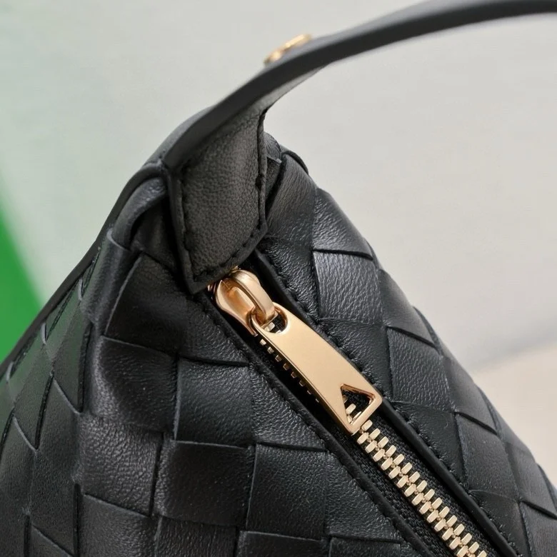 Discounted Bottega Veneta Top Handle Bags