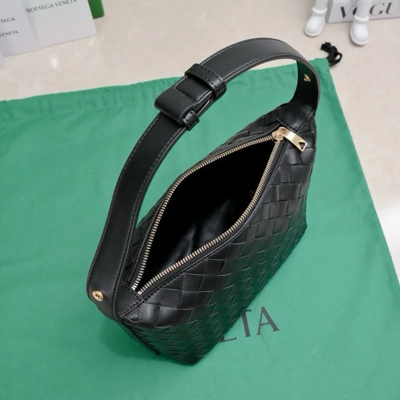 Discounted Bottega Veneta Top Handle Bags