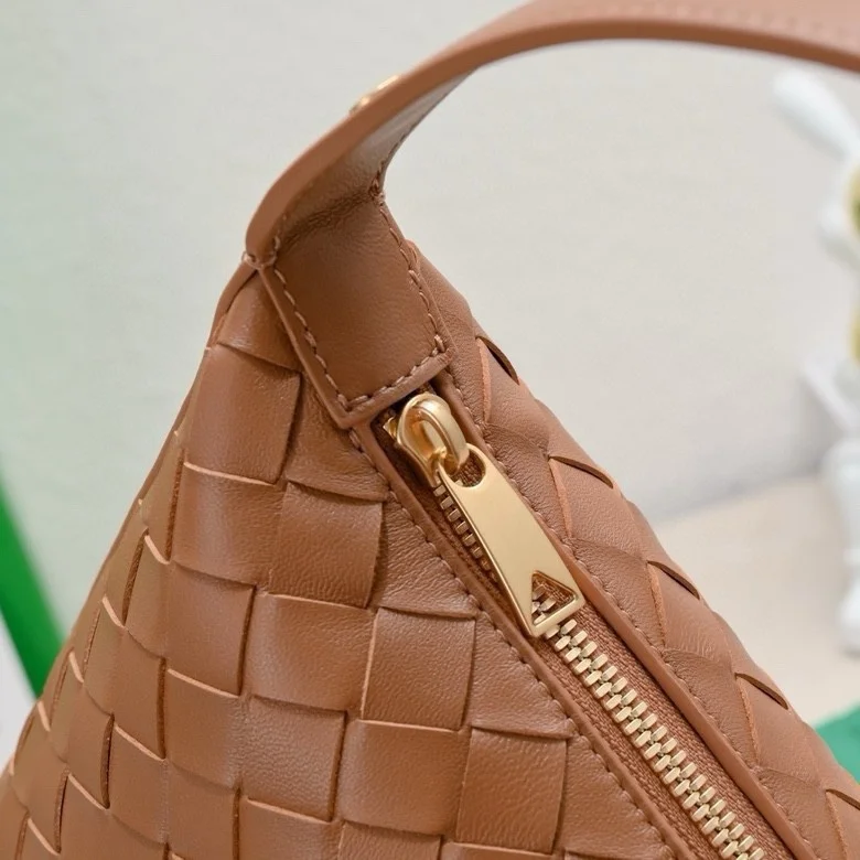 Bargain Bottega Veneta Top Handle Bags