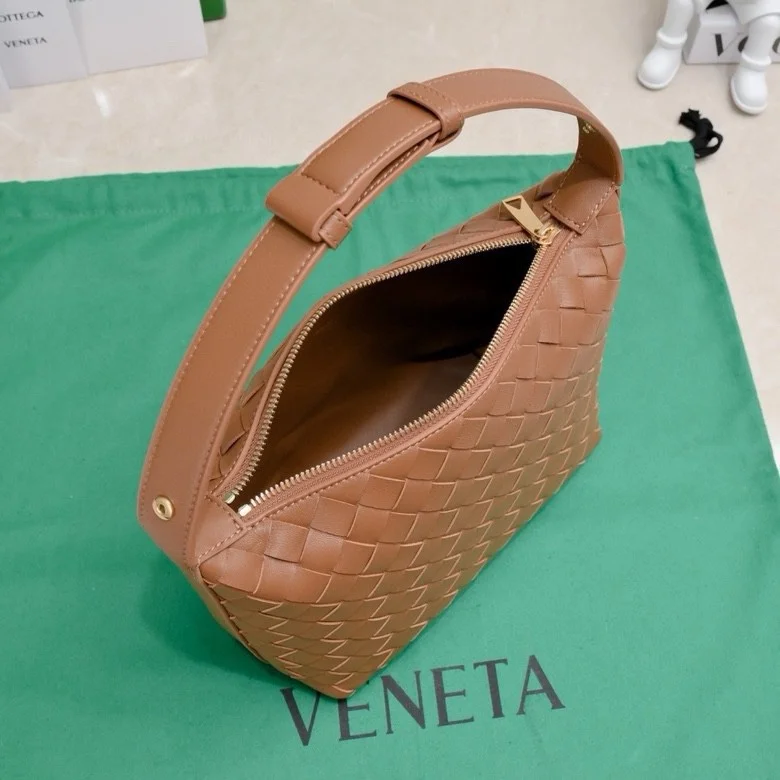 Bargain Bottega Veneta Top Handle Bags