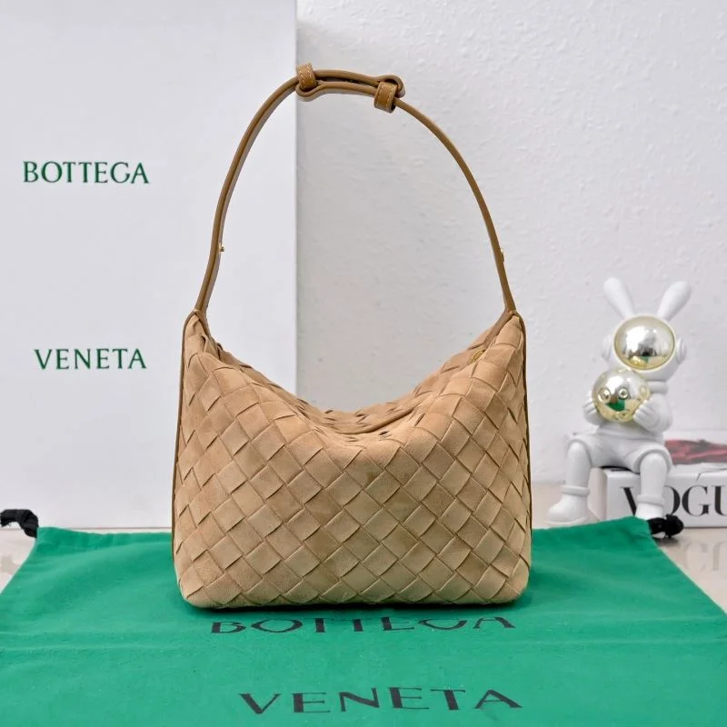 Accurate model Bottega Veneta Top Handle Bags