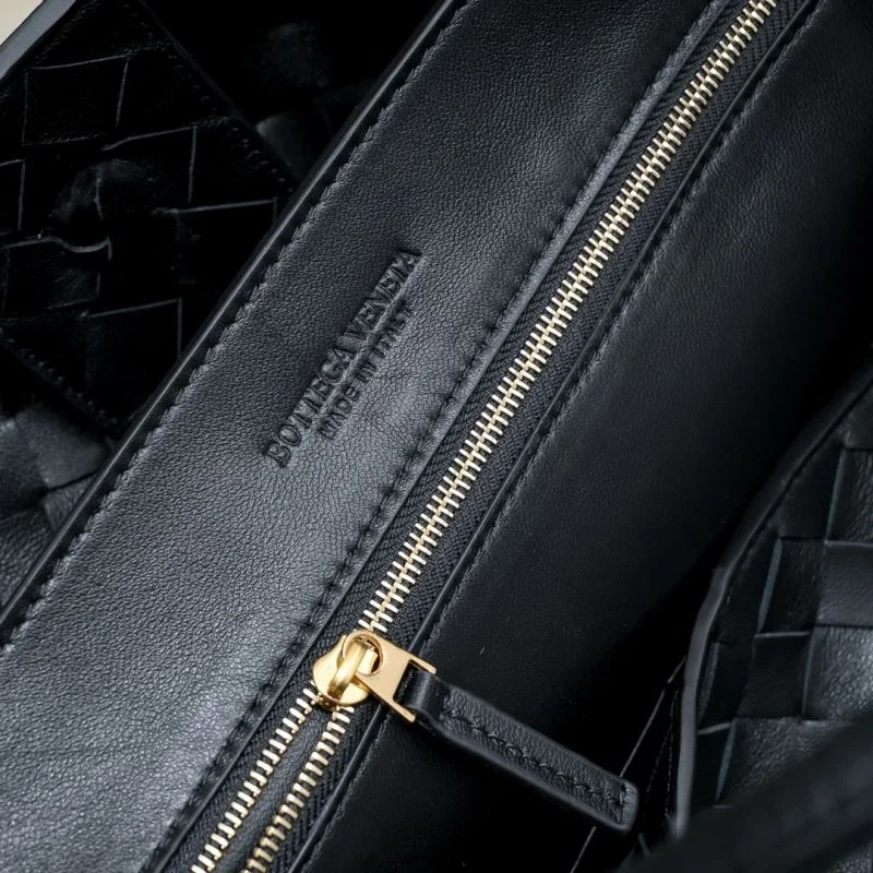 High fidelity Bottega Veneta Top Handle Bags
