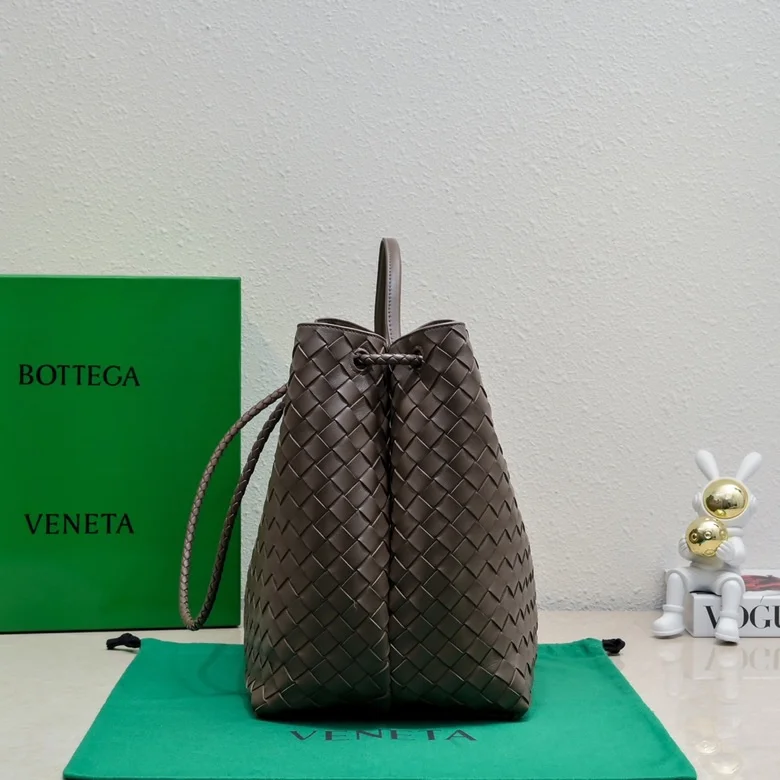 Top match Bottega Veneta Top Handle Bags