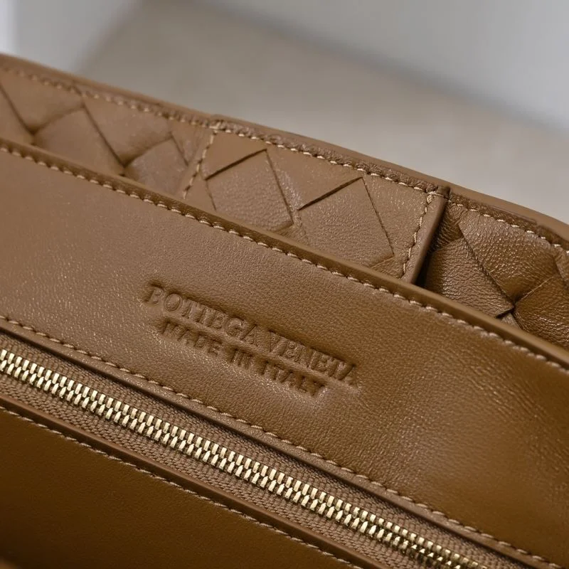 Brand-authenticated Bottega Veneta Top Handle Bags