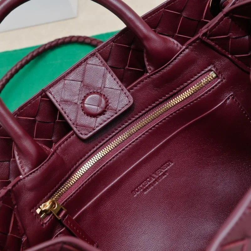Economical Bottega Veneta Top Handle Bags
