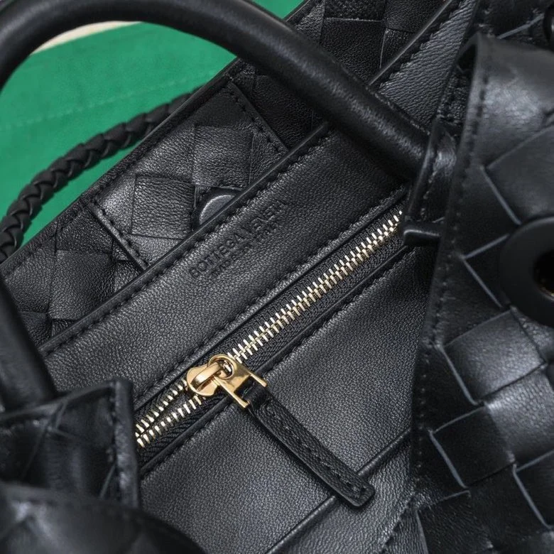 Cut-rate Bottega Veneta Top Handle Bags