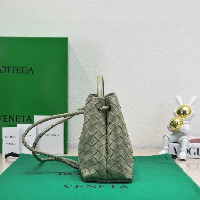 Discounted Bottega Veneta Top Handle Bags