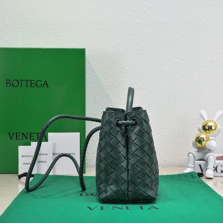Inexpensive Bottega Veneta Top Handle Bags