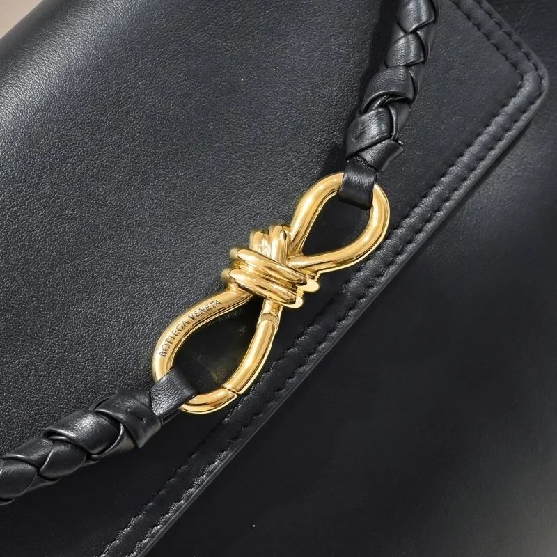 Top mirror Bottega Veneta Top Handle Bags