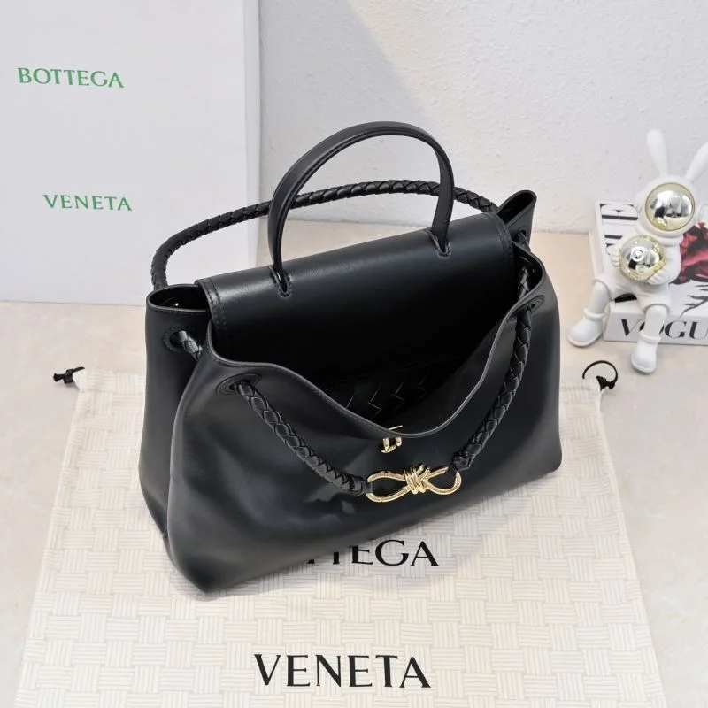 Top mirror Bottega Veneta Top Handle Bags
