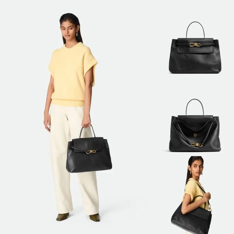 Top mirror Bottega Veneta Top Handle Bags