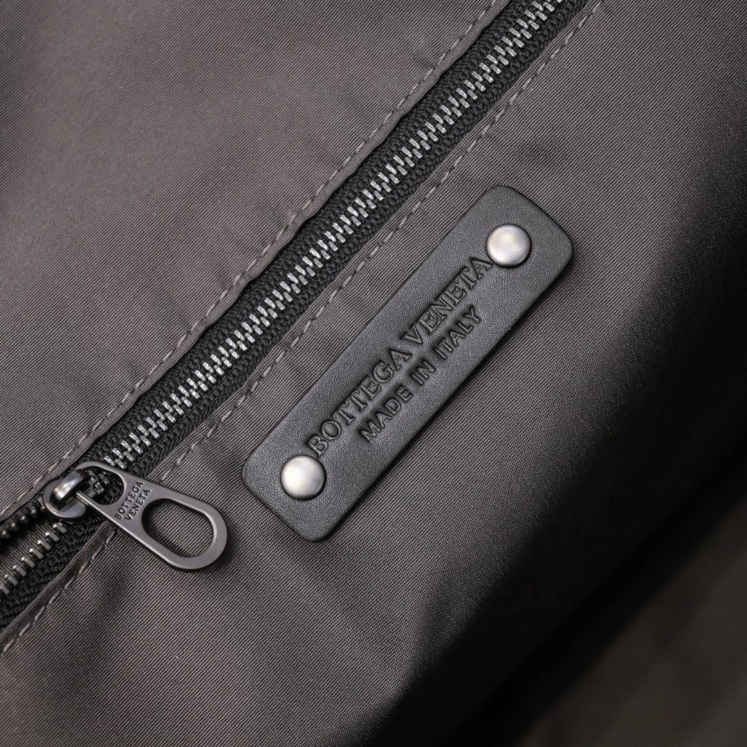 Official Bottega Veneta Travel Bags