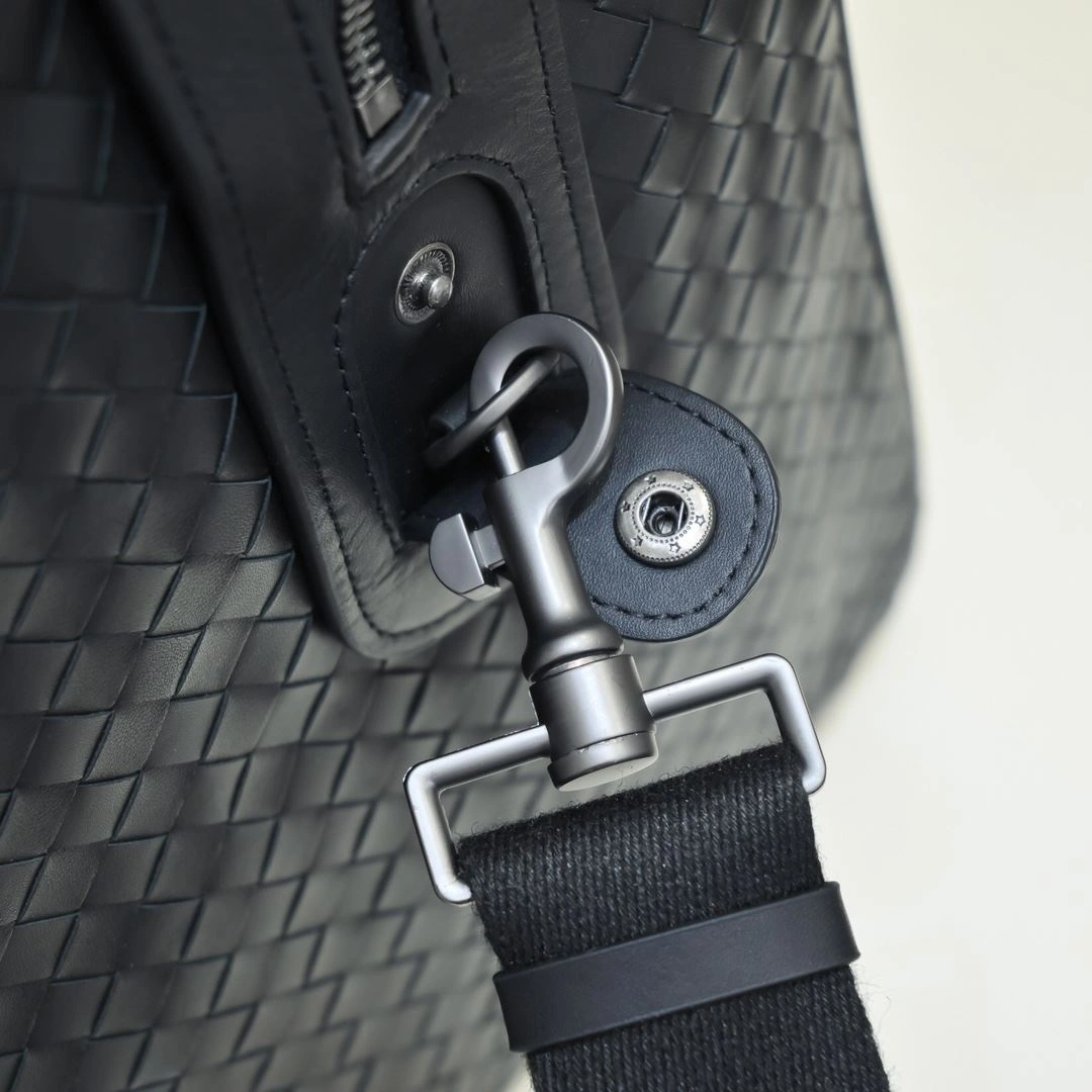 Bargain Bottega Veneta Travel Bags