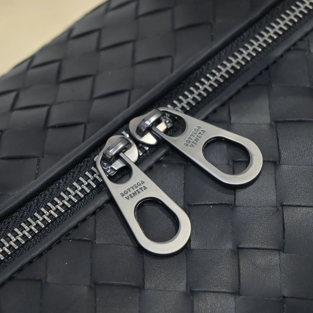 Economical Bottega Veneta Travel Bags