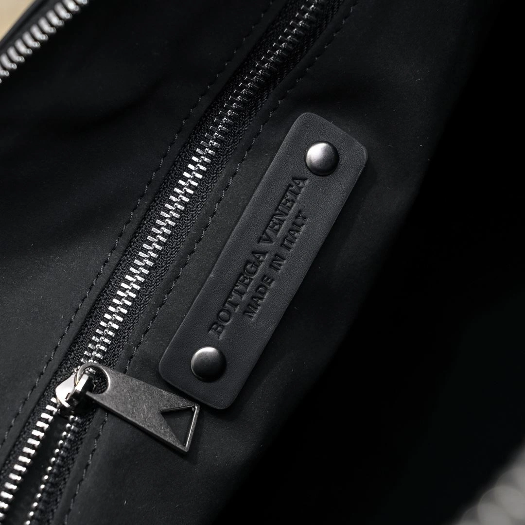 Budget-friendly Bottega Veneta Travel Bags