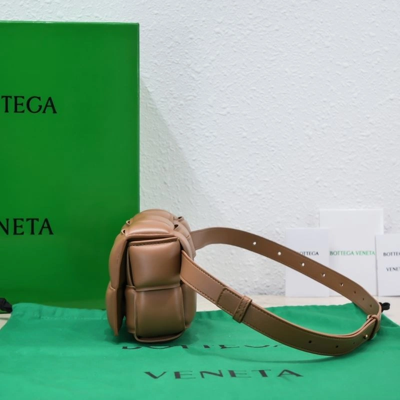Low-cost Bottega Veneta Waist Chest Packs