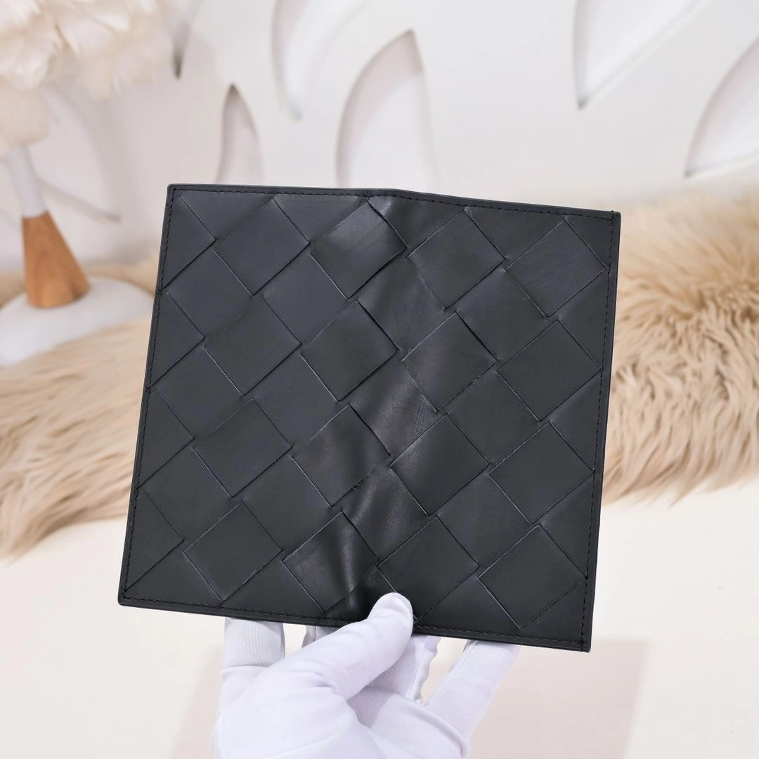 Brand-authenticated Bottega Veneta Wallets Purse