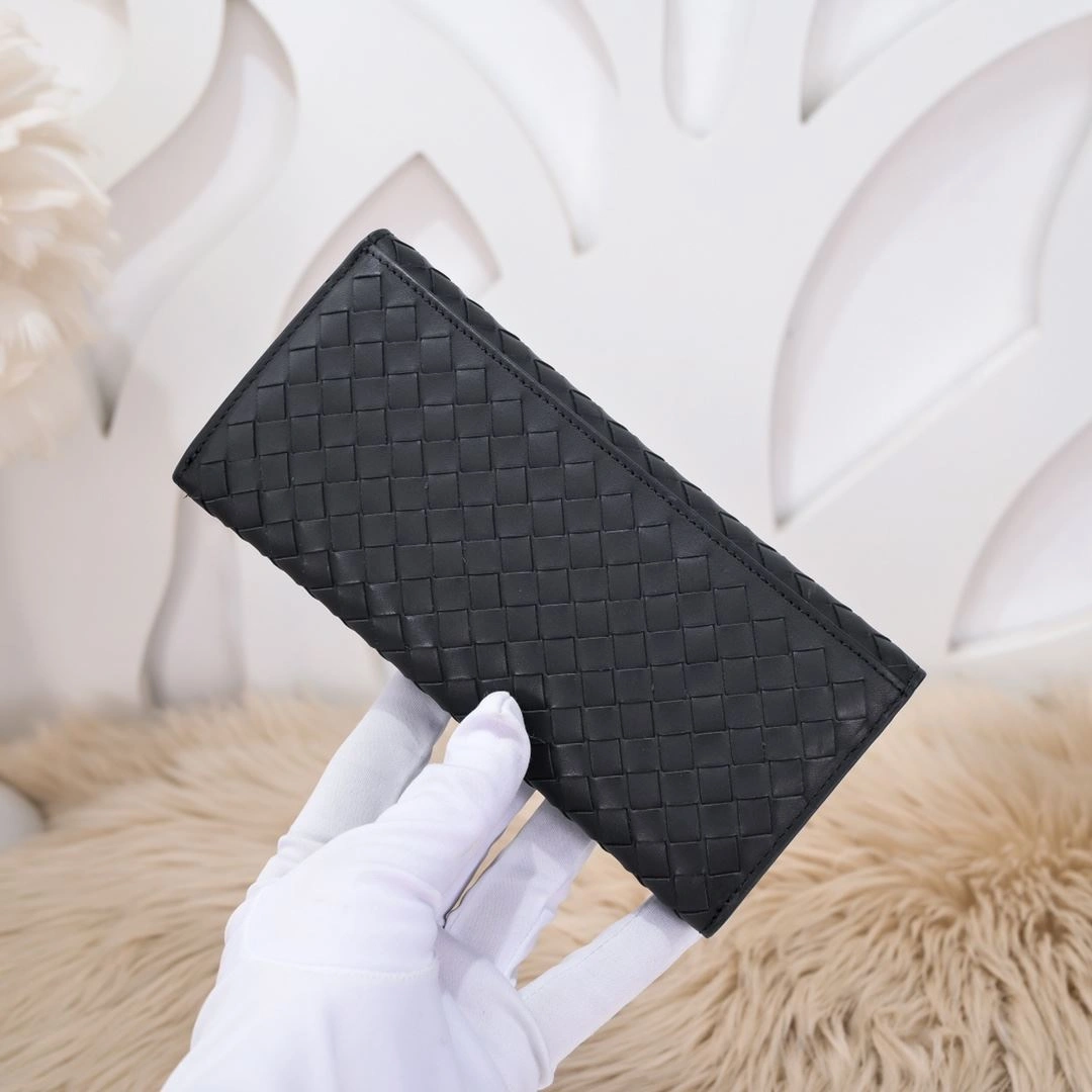 Value-priced Bottega Veneta Wallets Purse