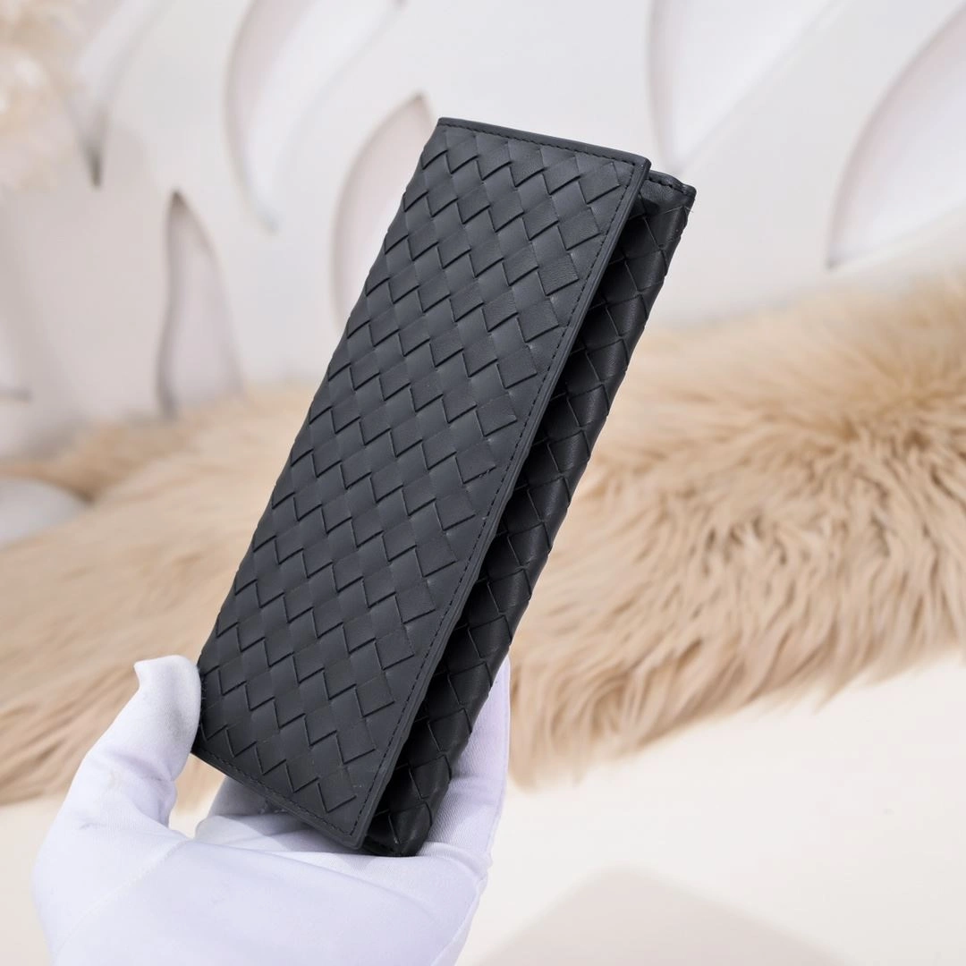 Value-priced Bottega Veneta Wallets Purse