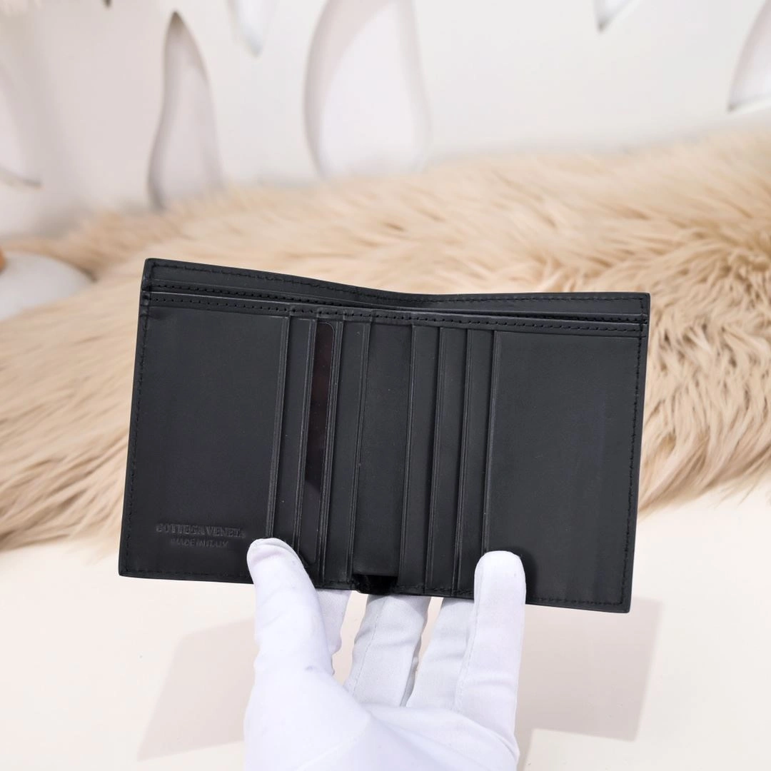 Brand-authenticated Bottega Veneta Wallets Purse