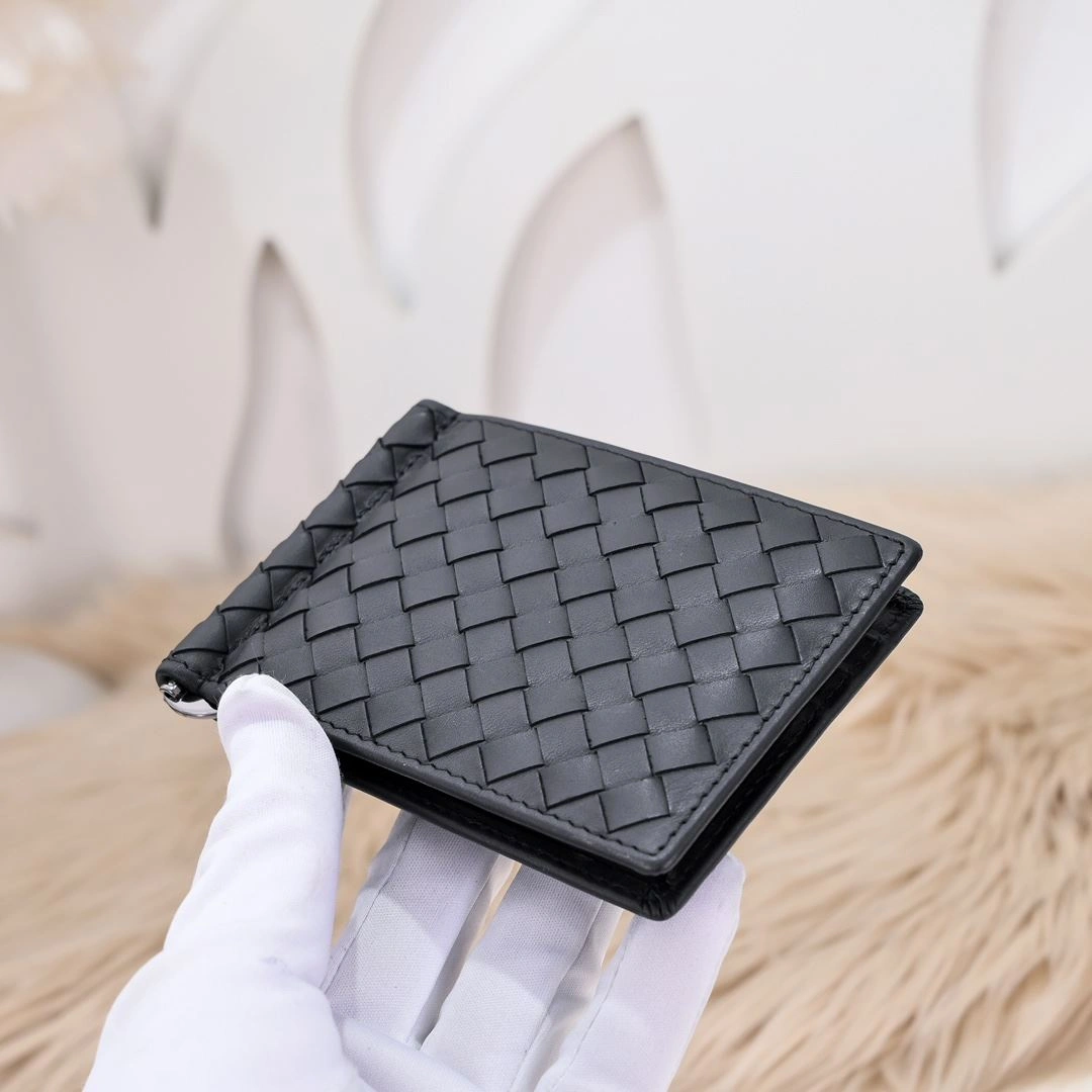 Value-priced Bottega Veneta Wallets Purse