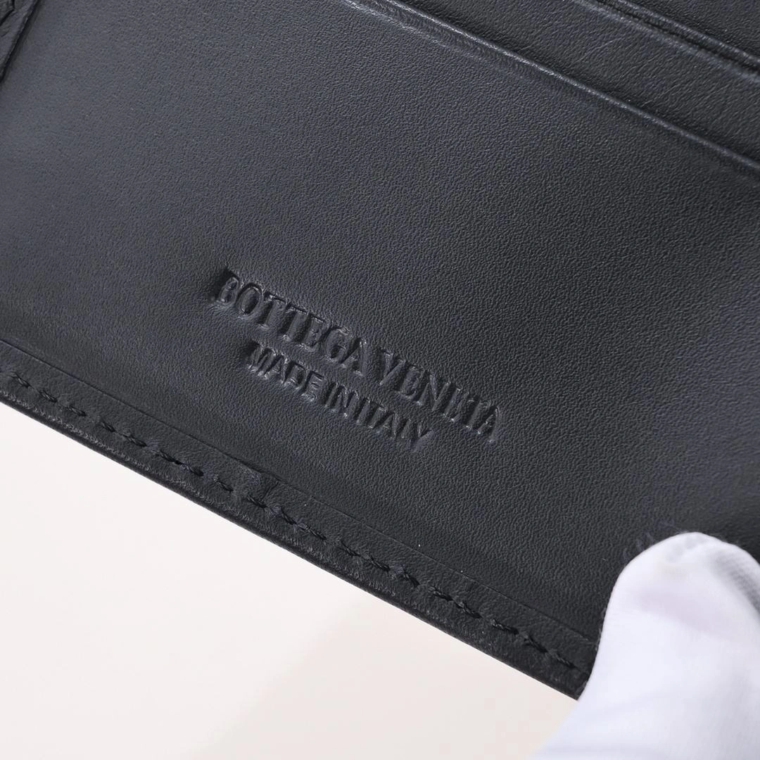 Value-priced Bottega Veneta Wallets Purse