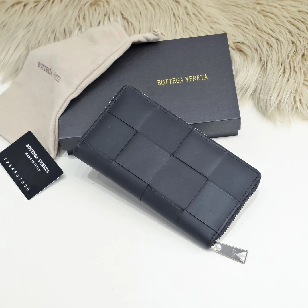 Budget-friendly Bottega Veneta Wallets Purse