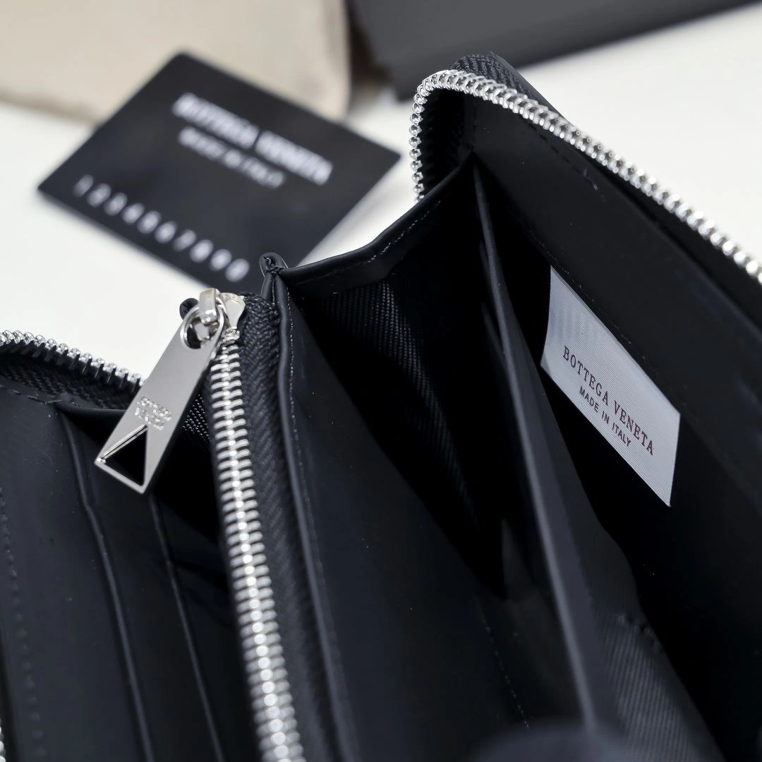 Budget-friendly Bottega Veneta Wallets Purse