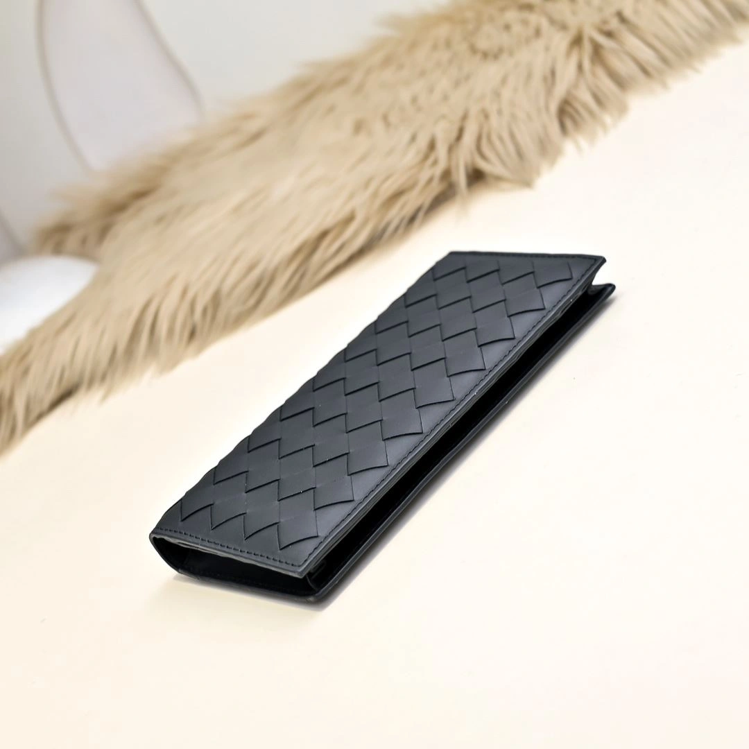 Accurate model Bottega Veneta Wallets Purse