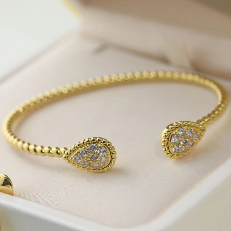 Top match Boucheron Bracelets