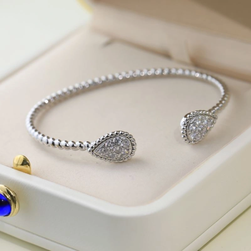 Top match Boucheron Bracelets