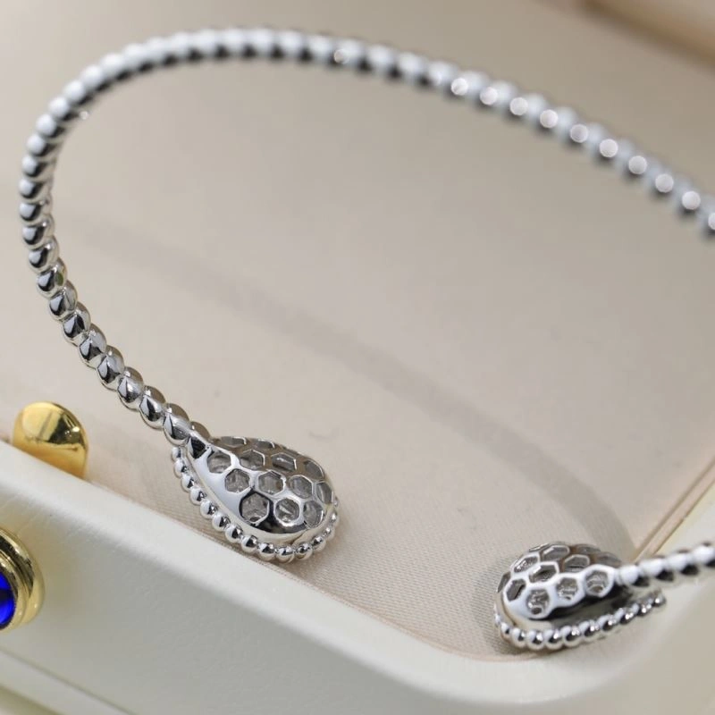 Top match Boucheron Bracelets