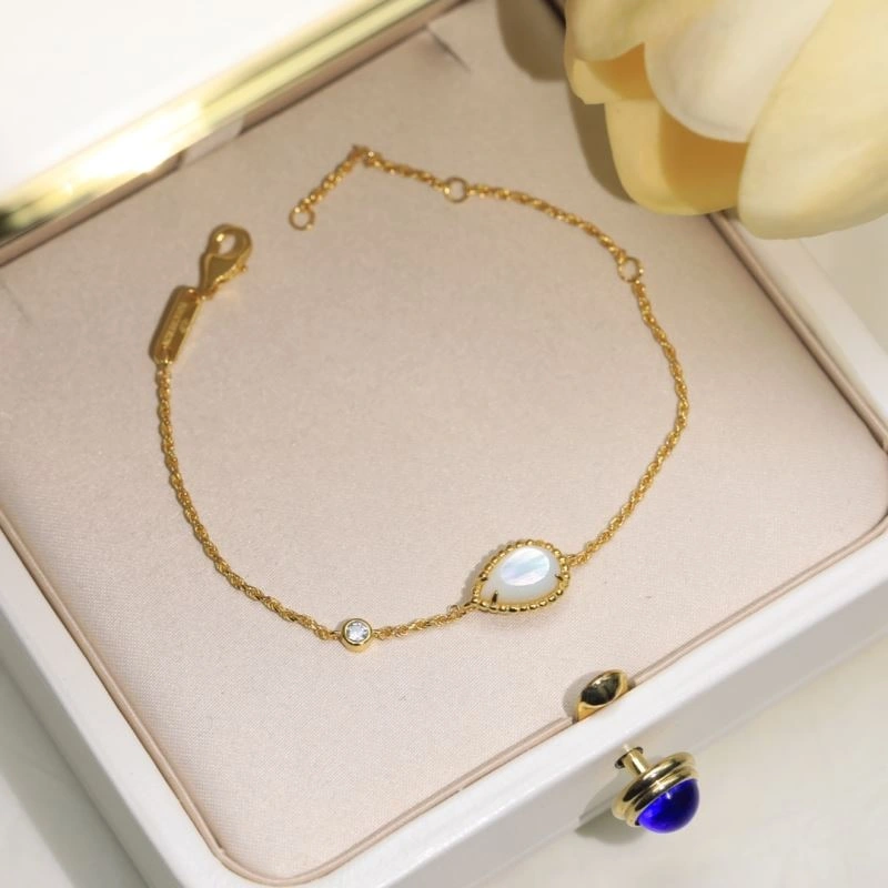 Indistinguishable Boucheron Bracelets