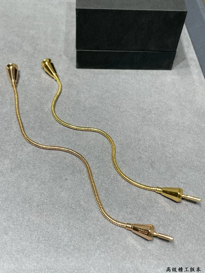 Accurate model Boucheron Bracelets