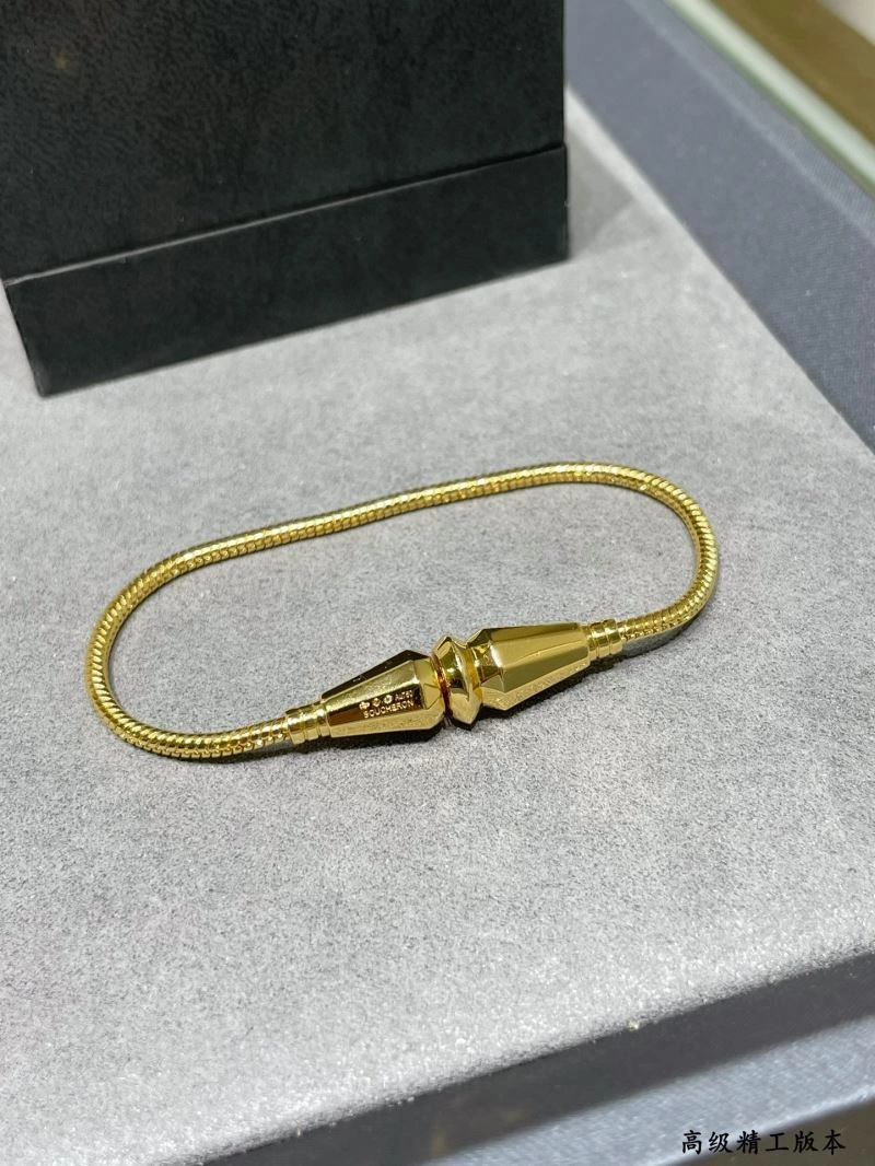 Accurate model Boucheron Bracelets
