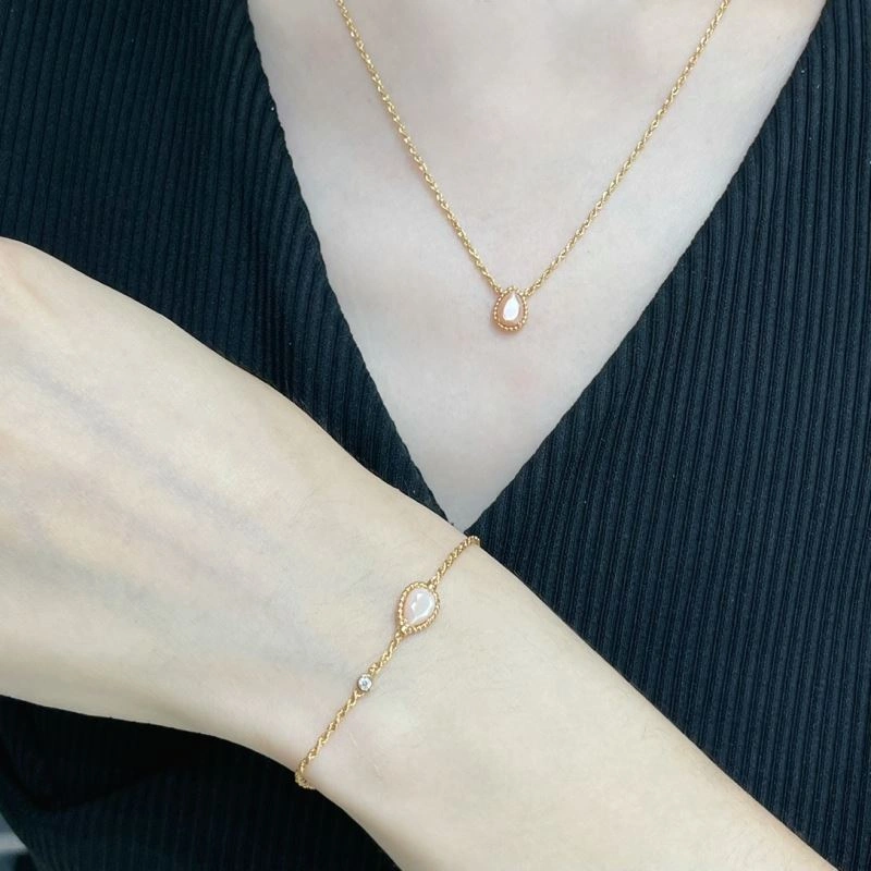 Top match Boucheron Bracelets