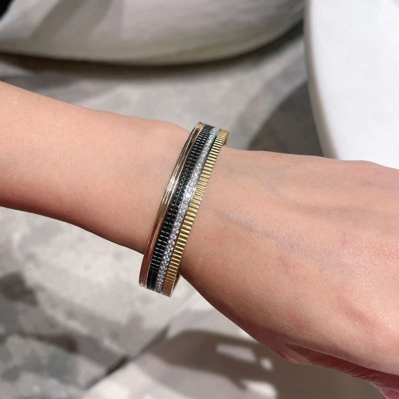 Indistinguishable Boucheron Bracelets