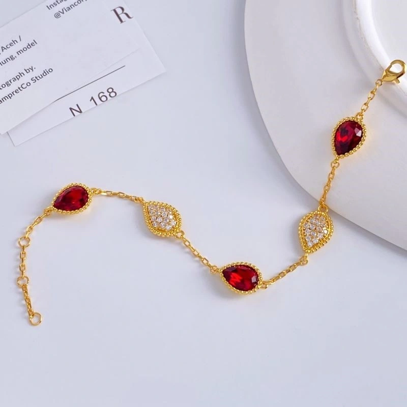 Accurate model Boucheron Bracelets